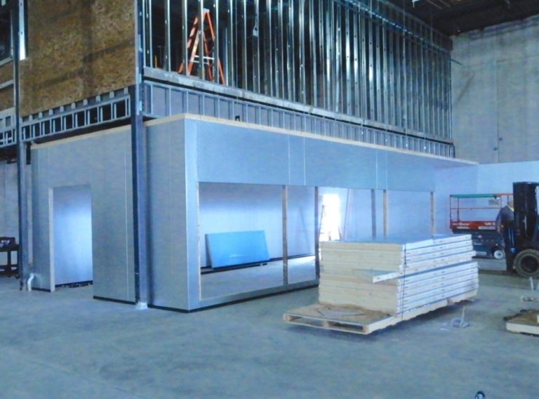 Walk-In Boxes - Store Equipment